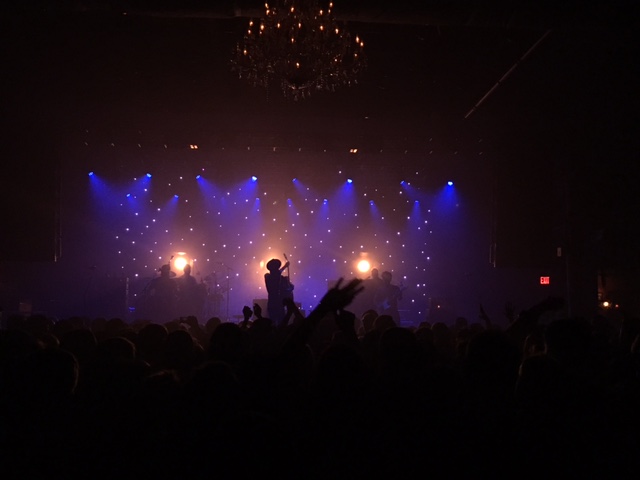 James Bay – Concert Review – 2 Loud 2 Old Music