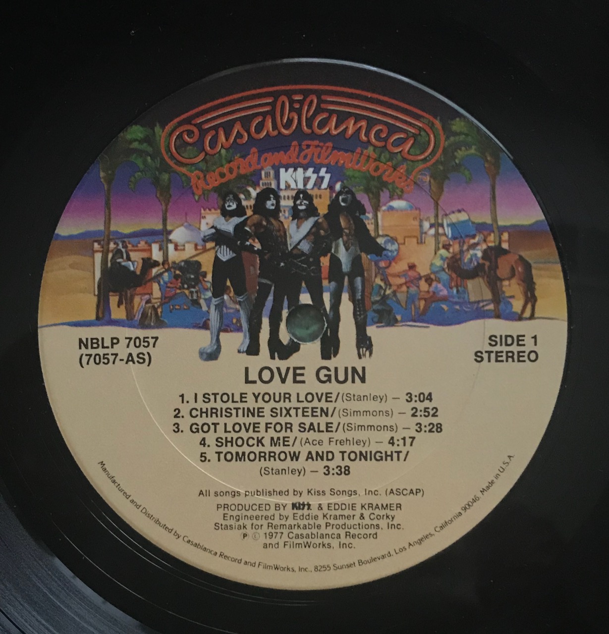 Kiss – ‘Love Gun’ (1977) – Album Review (The Kiss Review Series) – 2 ...