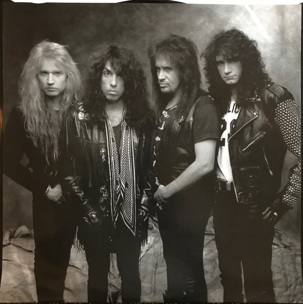 Kiss – ‘Revenge’ (1992) – Album Review (The Kiss Review Series) – 2 ...