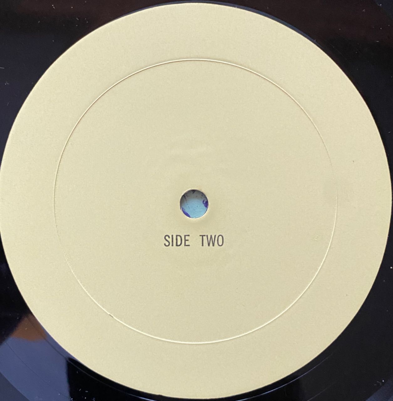 Queen – ‘Command Performance: Live at the Hammersmith Odeon – Christmastime 1975’ – Bootleg ...